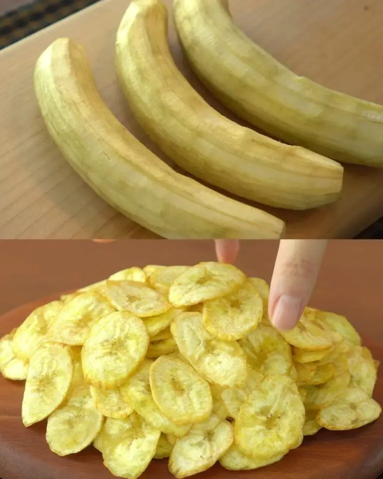 Crispy Turmeric Banana Chips: A Tasty Snack with a Tropical Twist